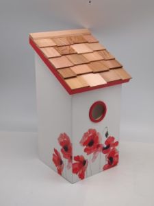 Salt Box Poppy Birdhouse