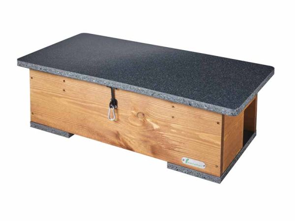 how to make a wooden hedgehog feeding station